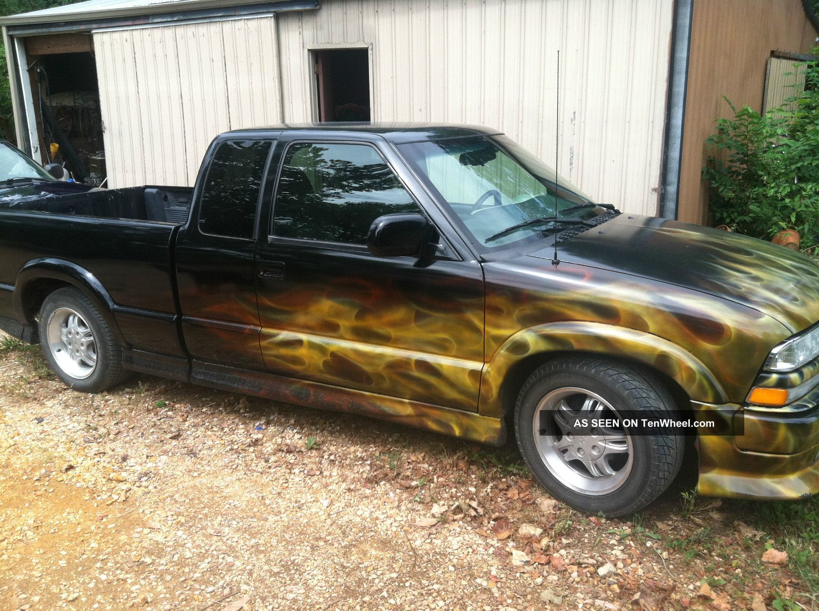 2001 Chevy S10 Xtreme With Custom Paint 2001 Chevy S10 Xtreme With Custom Paint