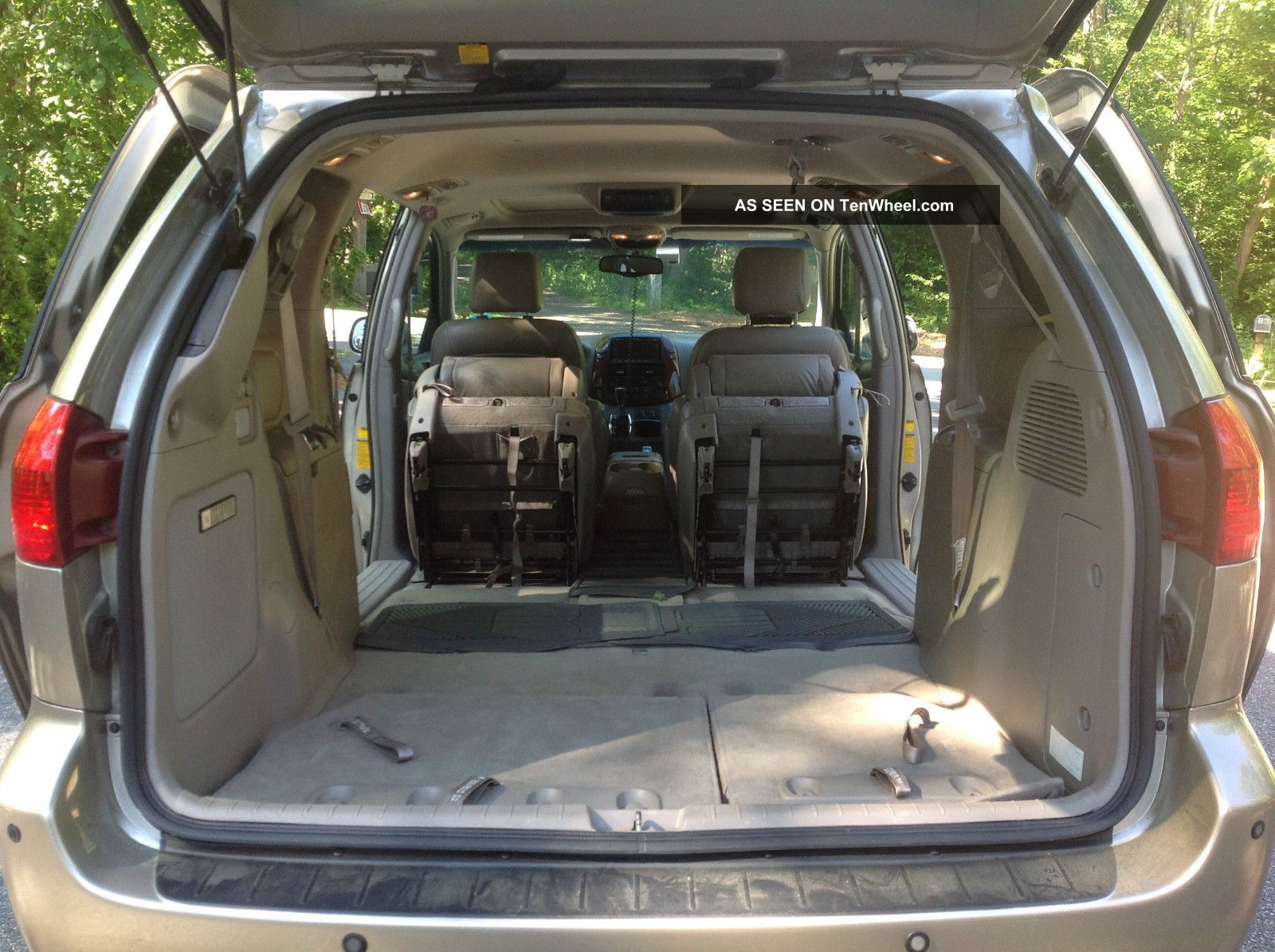 Fully Loaded 2004 Toyota Sienna Xle Limited Minivan In
