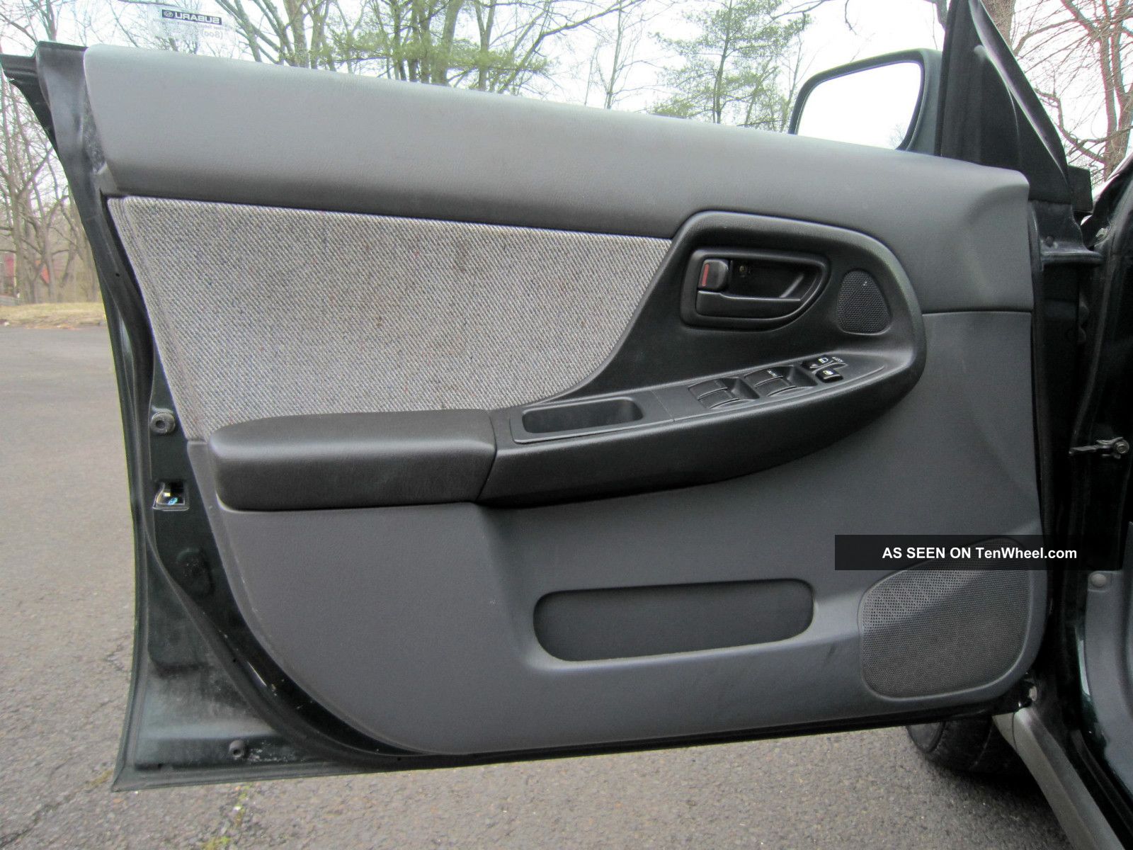 2004 Subaru Impreza Outback Wagon 4 - Door 2. 5l.