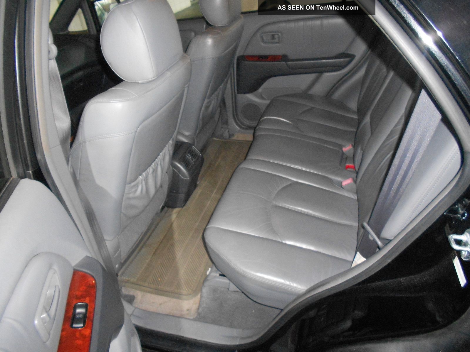 1999 Lexus Rx300 Base Sport Utility 4 - Door 3. 0l