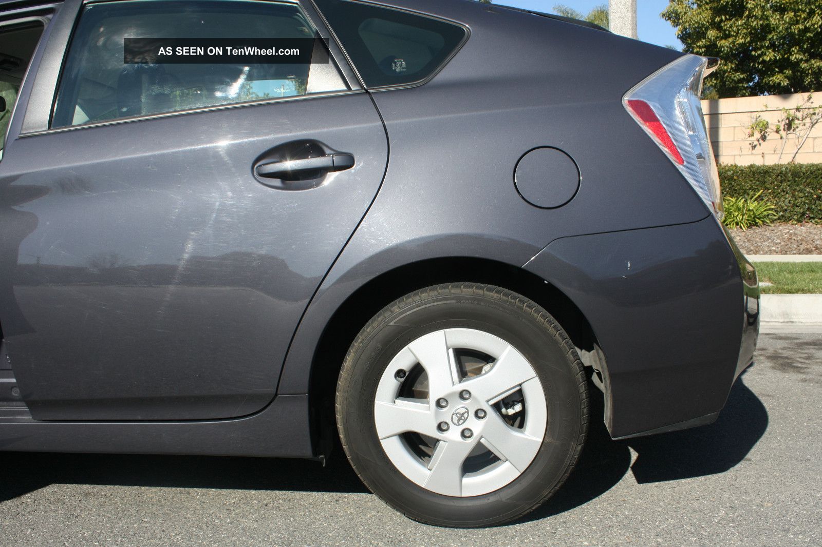 2010 Toyota Prius Iii Hatchback 4 - Door 1. 8l