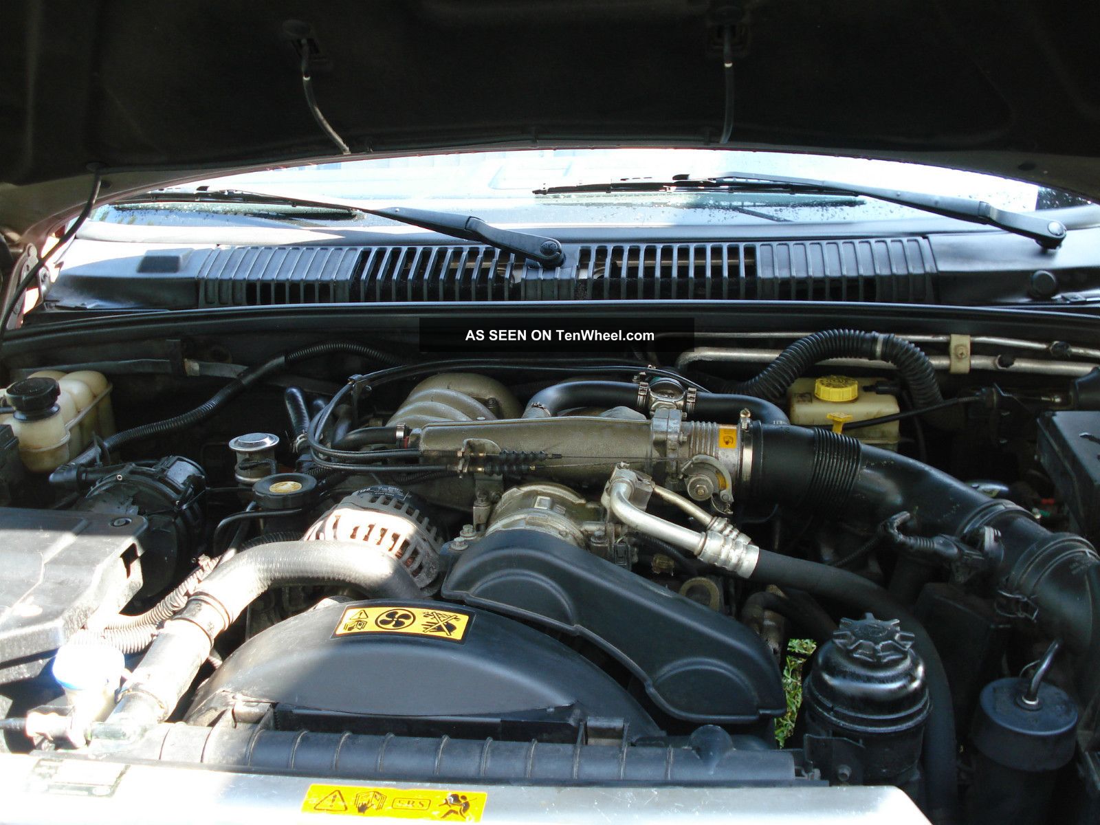 2000 Land Rover Range Rover Hse Sport Utility 4 - Door 4. 6l