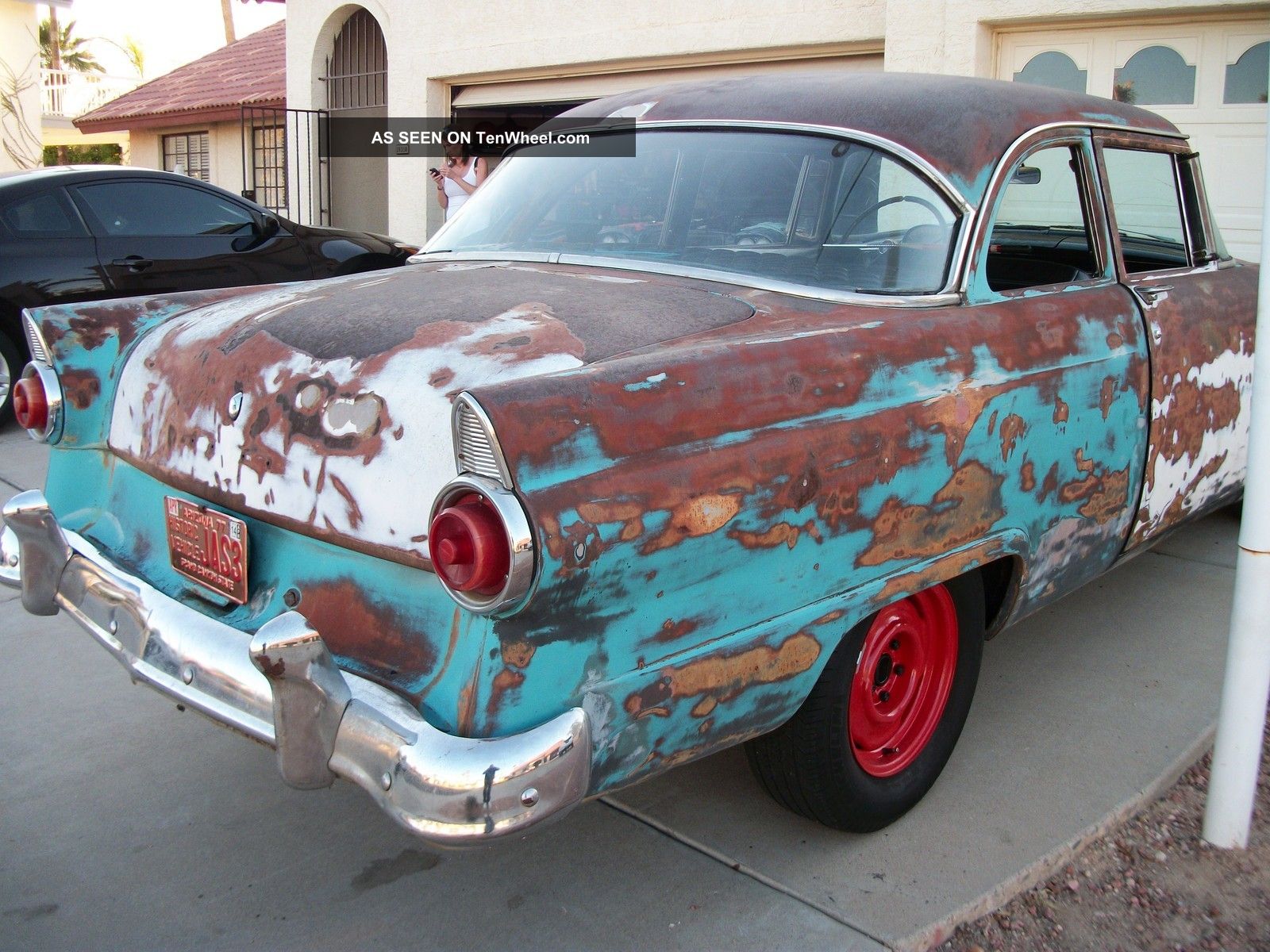 1955 Ford Customline 2 Door Post