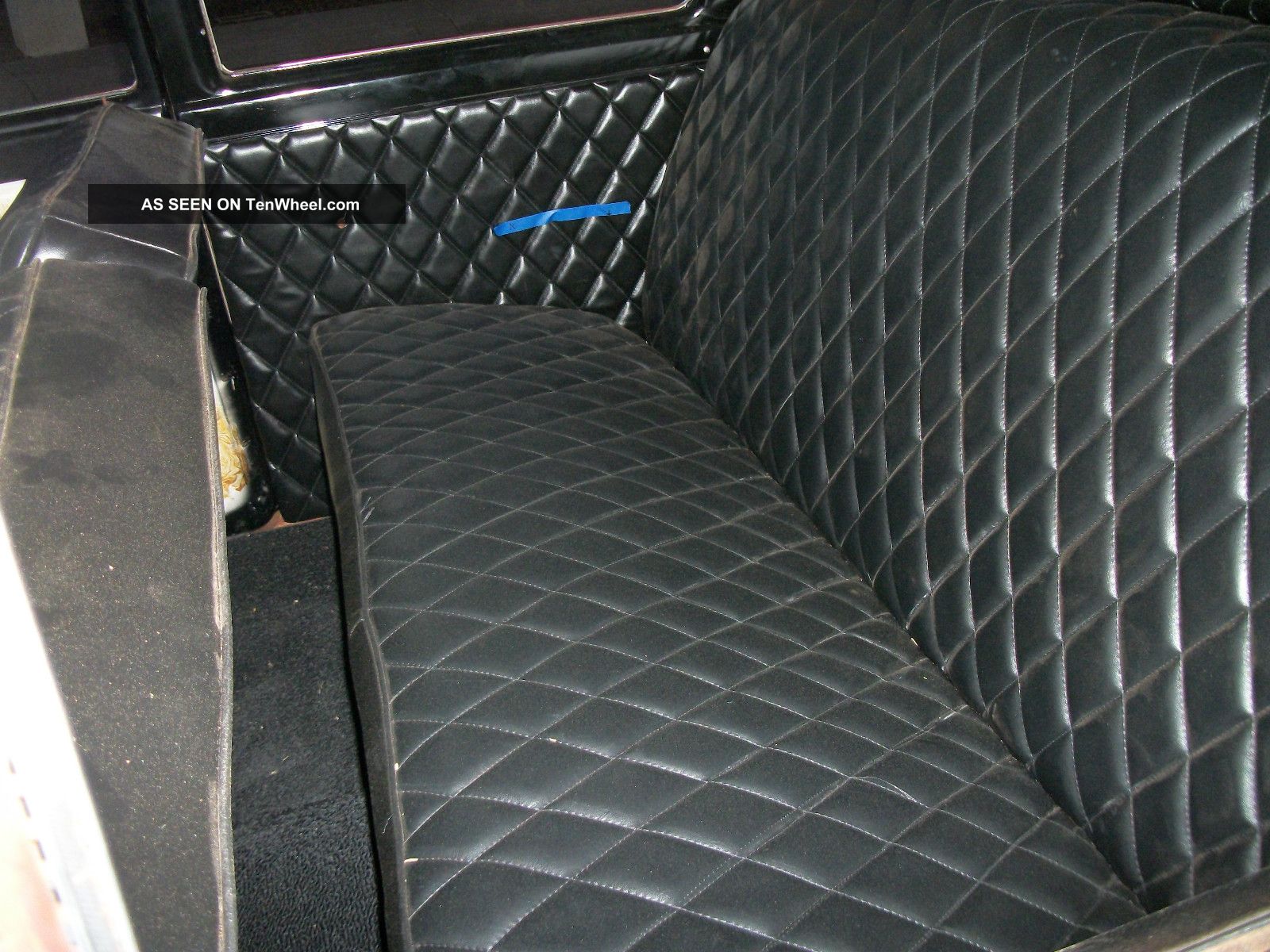 1955 Ford Customline 2 Door Post