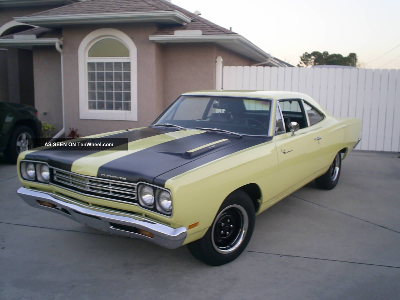 1969 Road Runner (clone) Big Block 440 - Auto - Posi Sunfire Yellow / Black