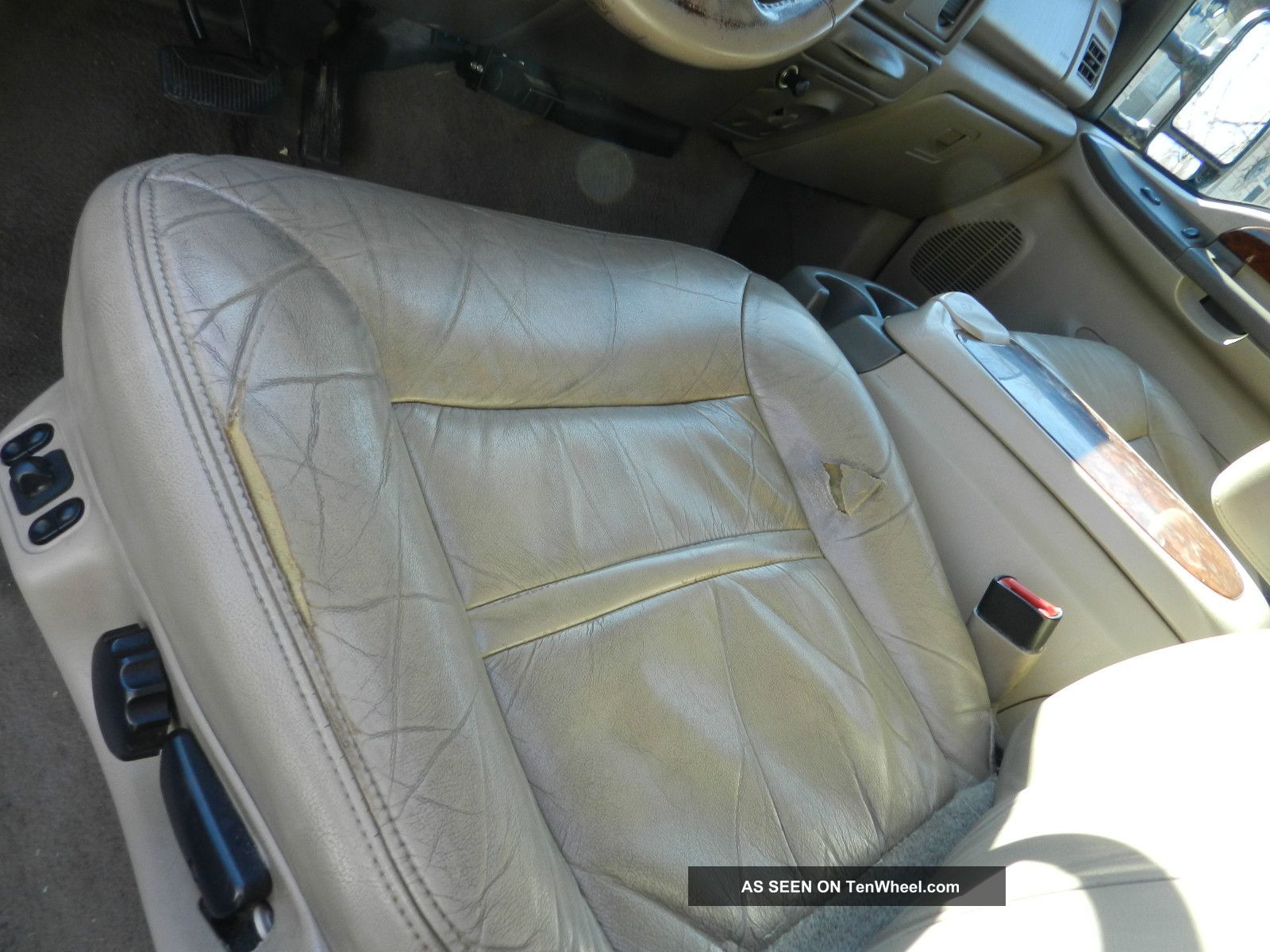 2000 Ford Excursion Limited Sport Utility 4 - Door 7. 3l Diesel