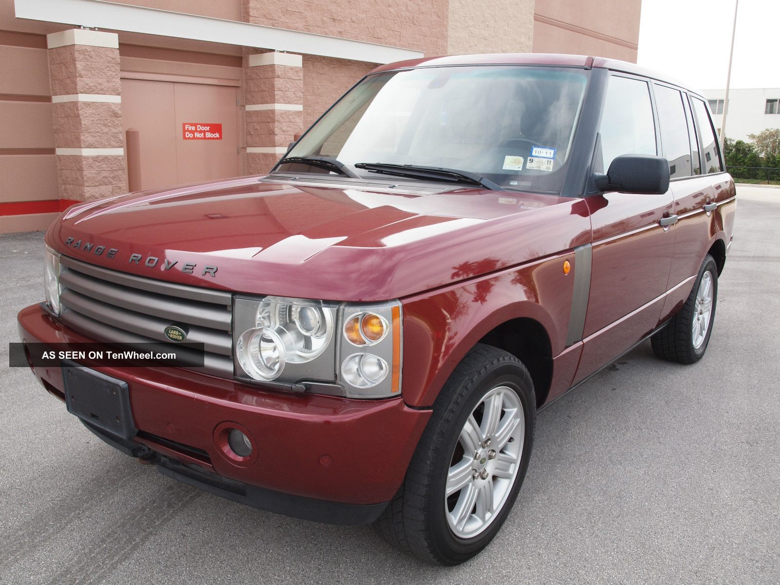 2004 Land Rover Range Rover Hse Sport Utility 4 - Door 4. 4l