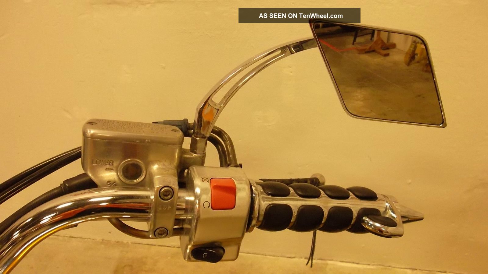 2000 Yamaha 1600 (002415)