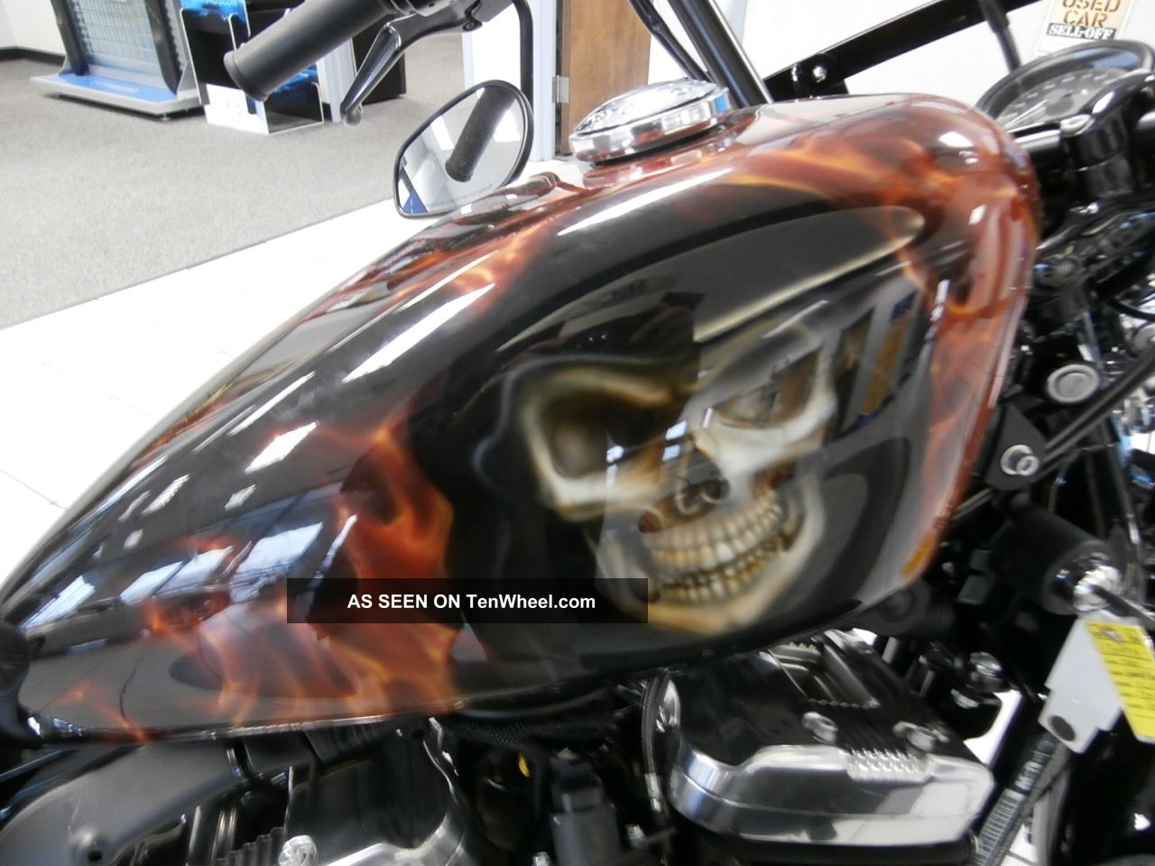 2011 Harley - Davidson Forty - Eight Sportster Custom Paint And Extras