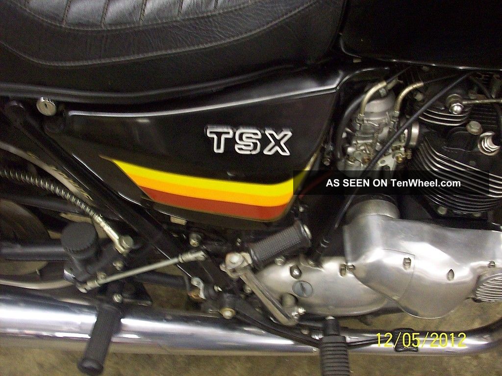Tsx Triumph Bonneville T140 1983 Rare Vintage Bike