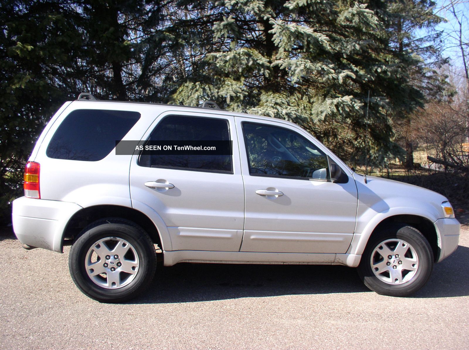 2007 Ford Escape Limited Sport Utility 4 - Door 3. 0l