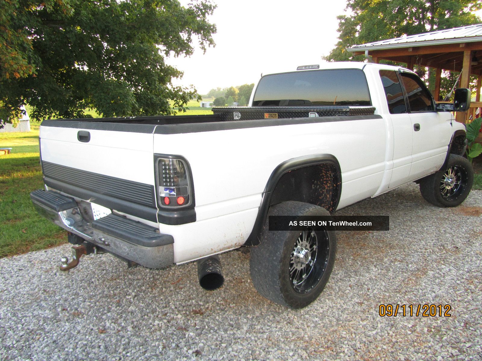 2001 Dodge 2500 4x4 Cummins 5. 9