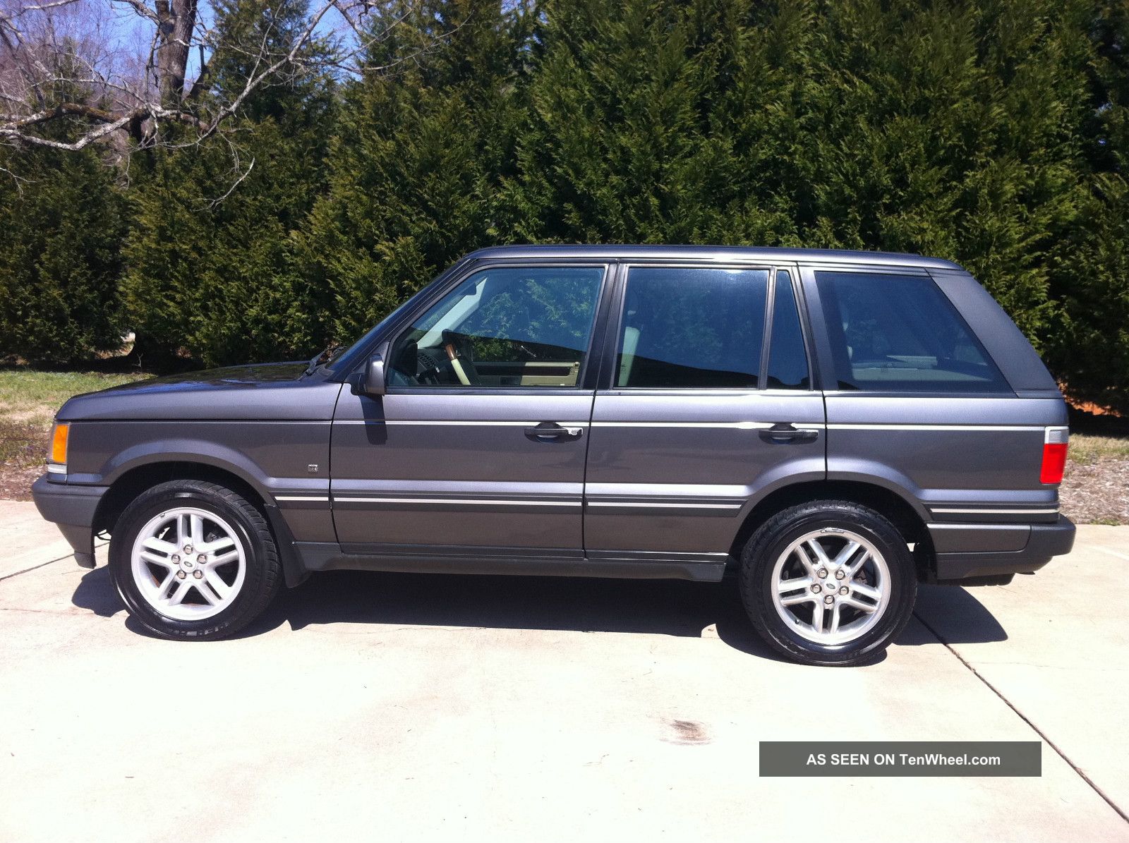 2002 Land Rover Range Rover Hse Sport Utility 4 - Door 4. 6l