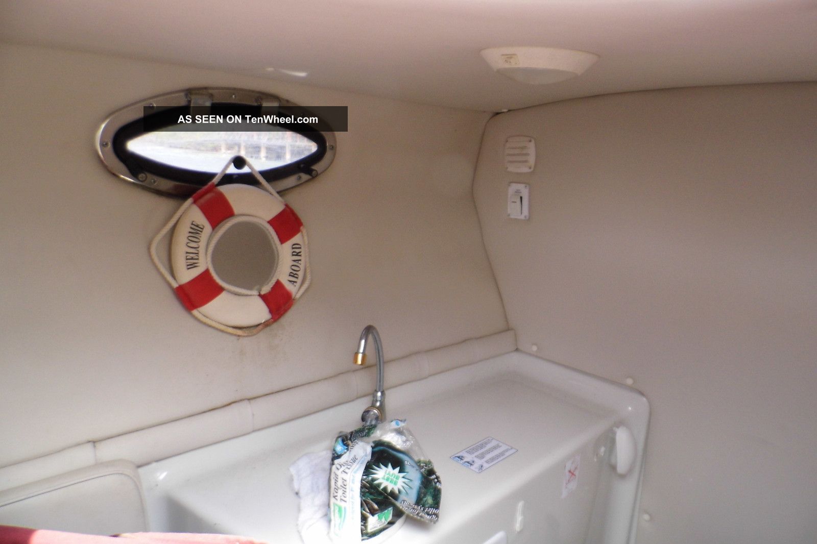 2002 Crownline 288br