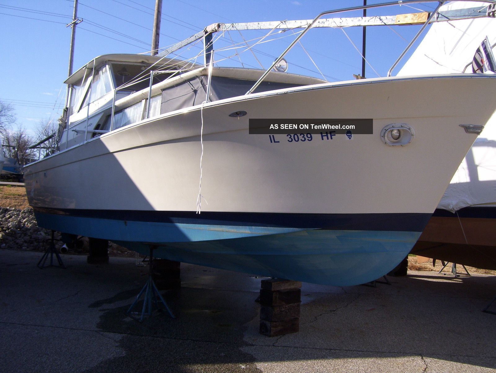 1971 Chris Craft Commander