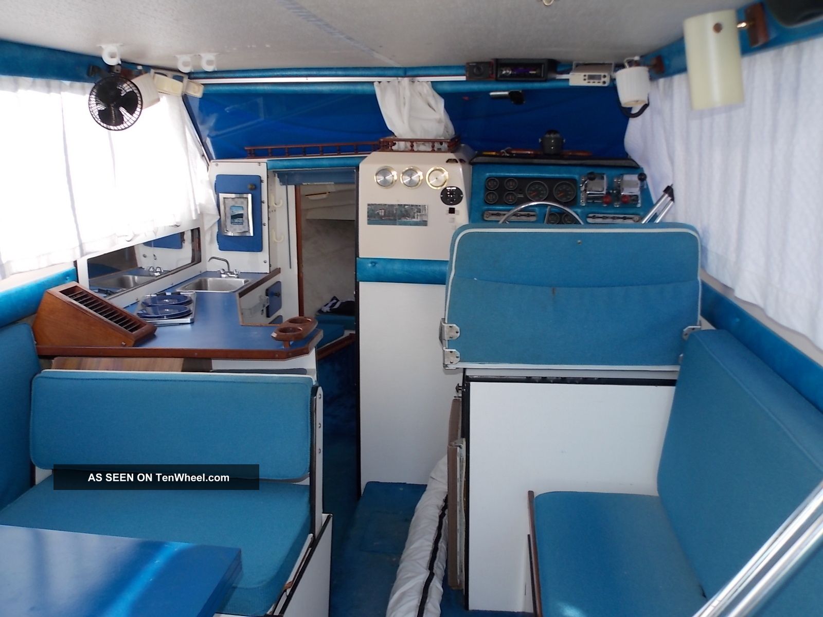 1977 Bayliner Victoria