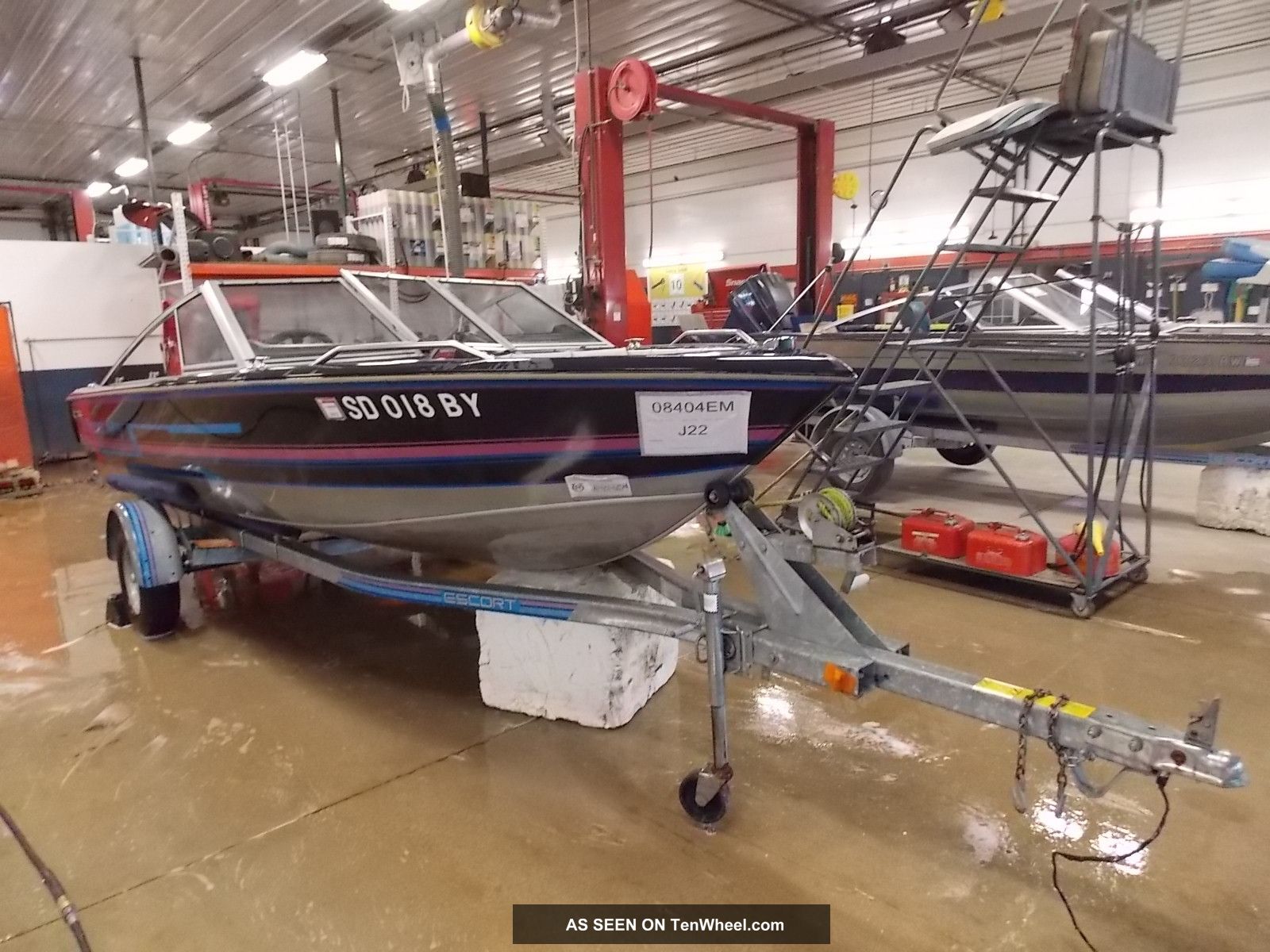 1989 Spectrum 1700aa