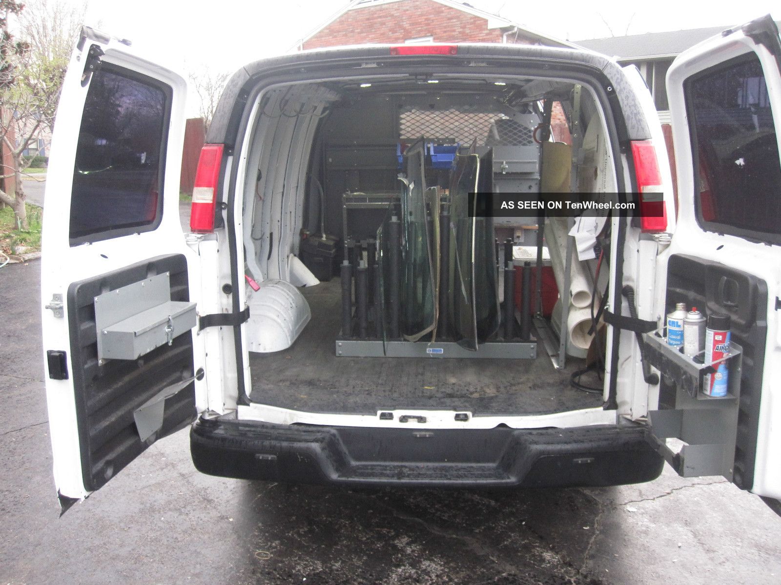 2009 Chevrolet Express 1500 4. 3l V - 6, , , Partition, Outlets