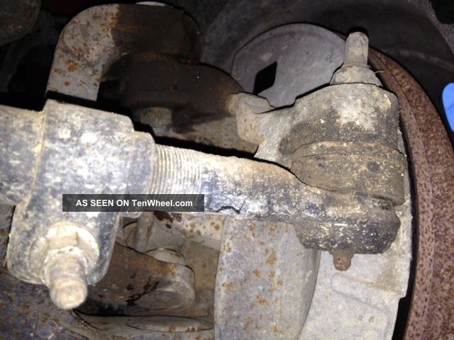 2004. 5 Dodge Ram 3500 5. 9l Diesel 4x4 (engine)