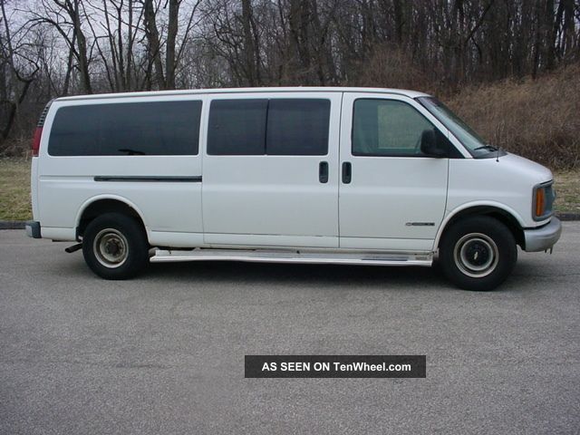 2000 Chevrolet Express 3500 Ls Extended Passenger Van 3 - Door 5. 7l