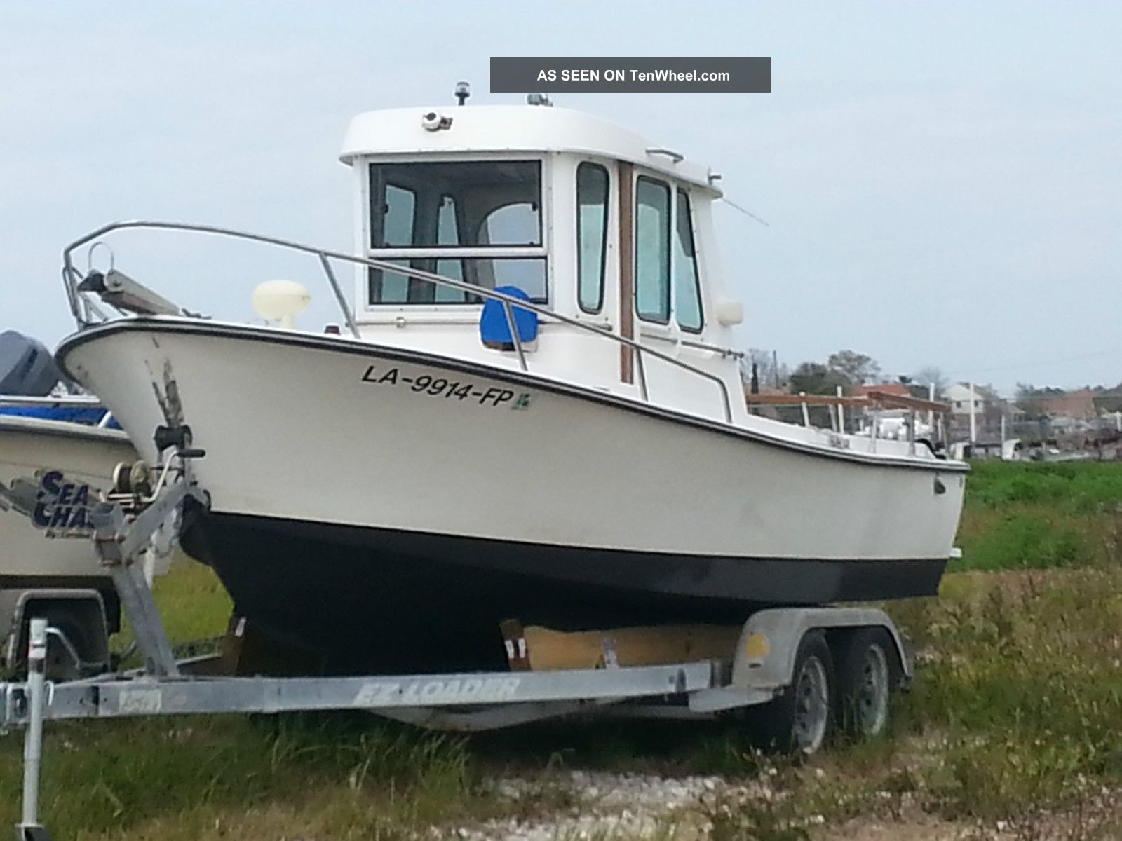 1990 Shamrock Pilot House