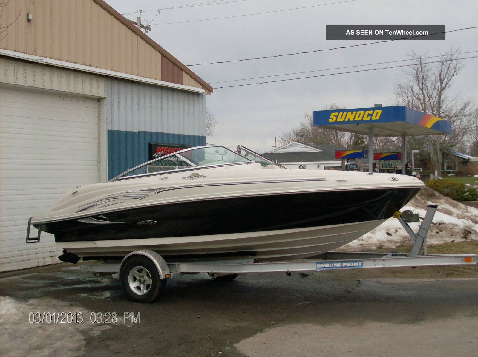 2005 Sea Ray 200 Sundeck
