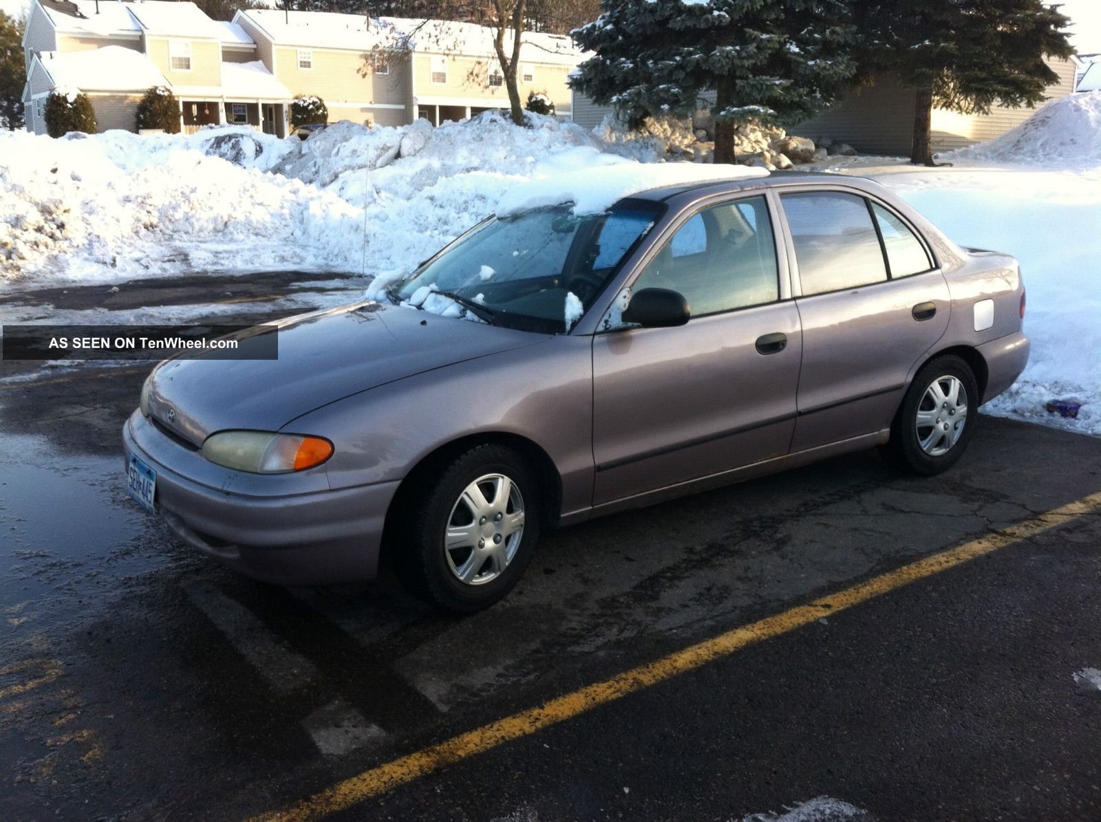 1995 Hyundai Accent Base Sedan 4 - Door 1. 5l