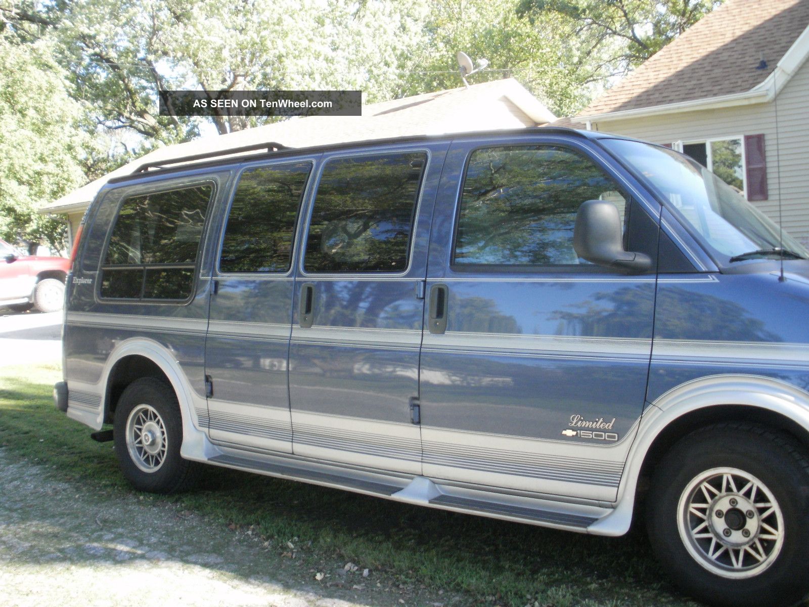 1997 Chevrolet Express 1500 Ls Standard Passenger Van 3 - Door 5. 7l