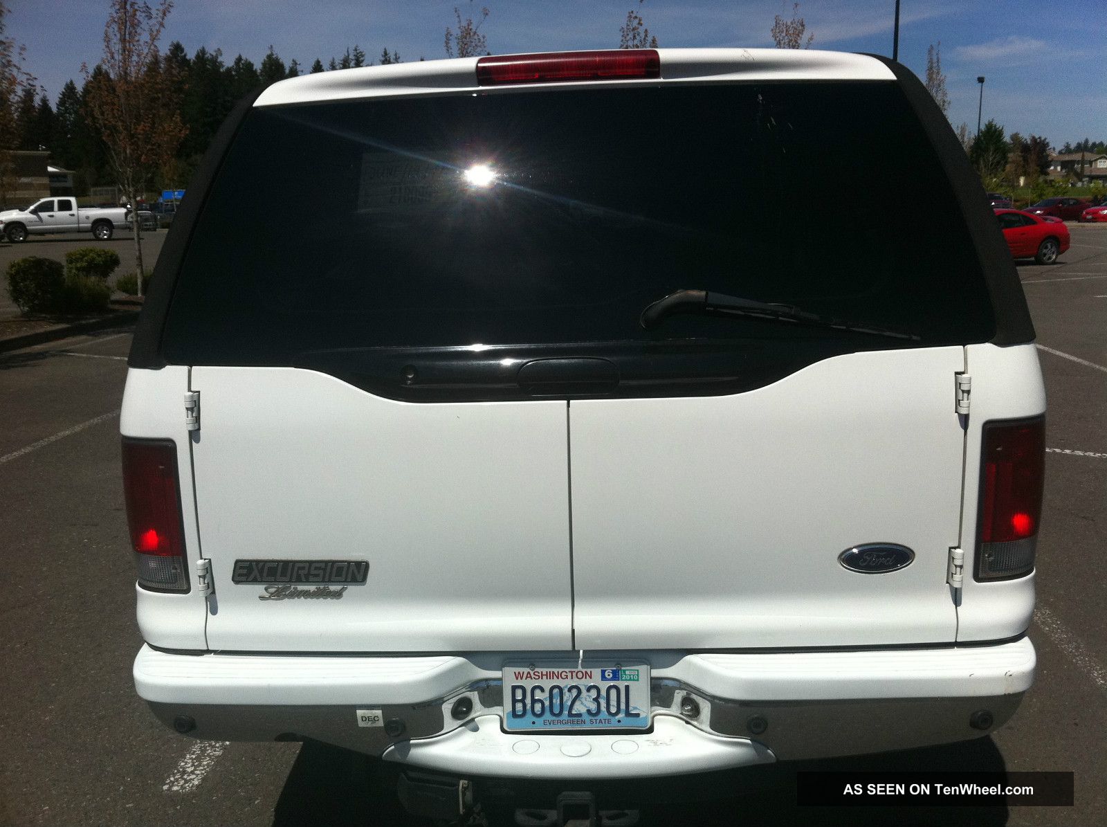 2002 Ford Excursion 22 Passenger Limo