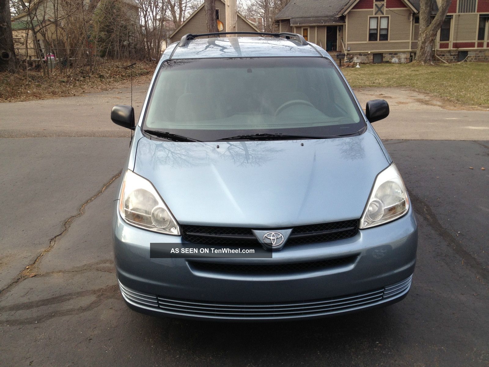2005 Toyota Sienna Ce Mini Passenger Van 5 - Door 3. 3l