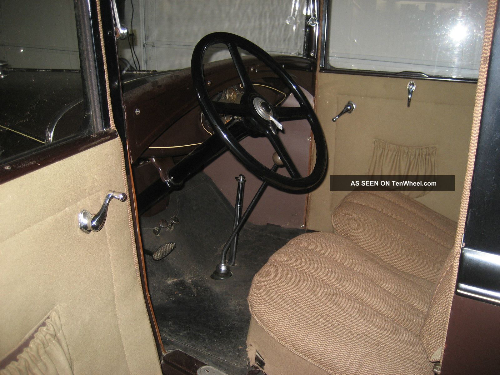 Ford Model A Sedan 1931 2 Door