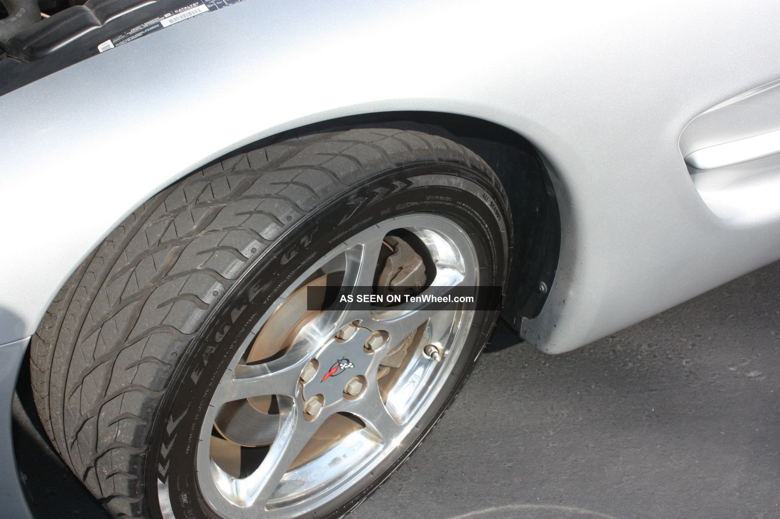 2002 Chevrolet Corvette 2 - Door 5. 7l 350 Hp (garage Kept)