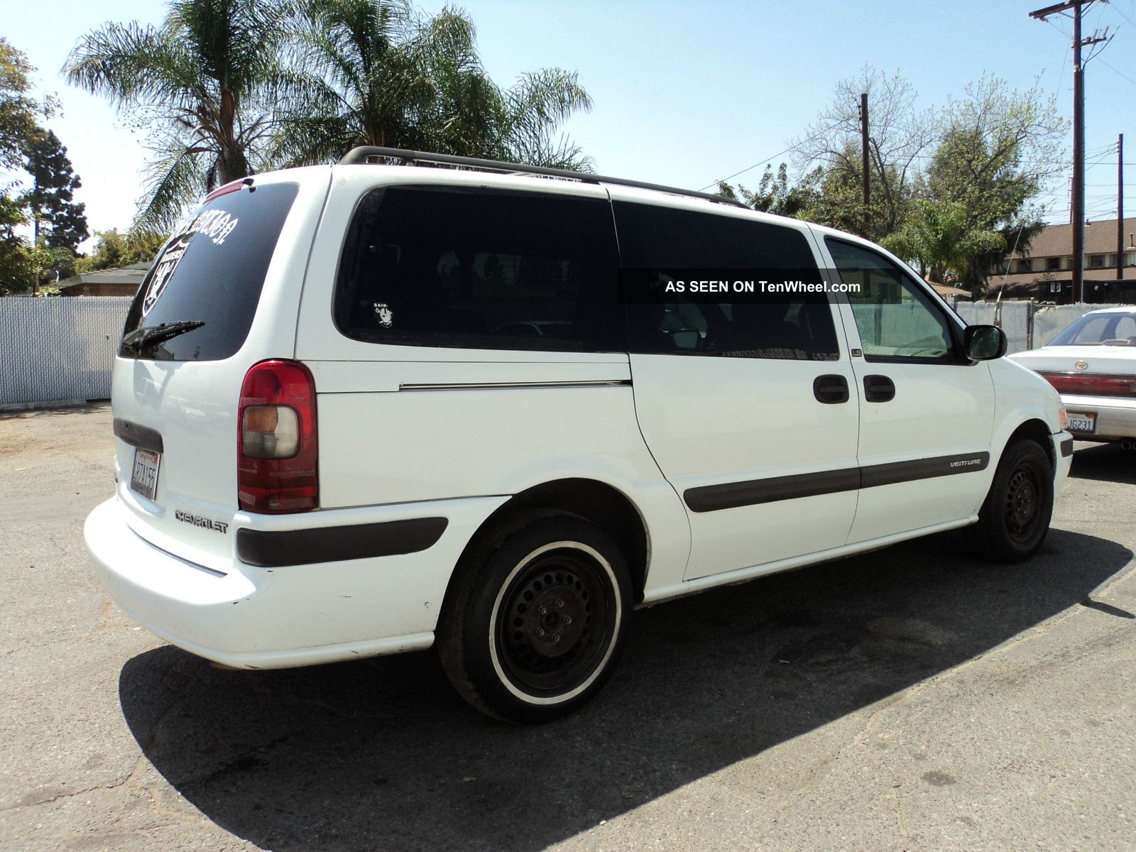 2001 Chevrolet Venture Ls Mini Passenger Van 4 - Door 3. 4l,
