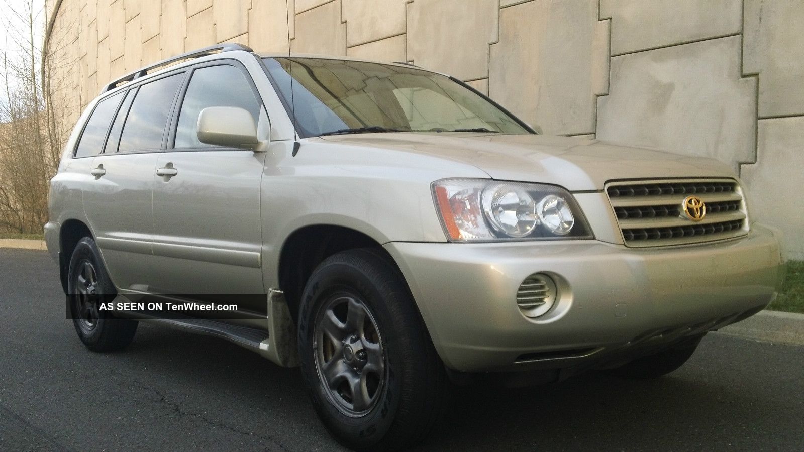 2002 Toyota Highlander Base Sport Utility 4 - Door 3. 0l