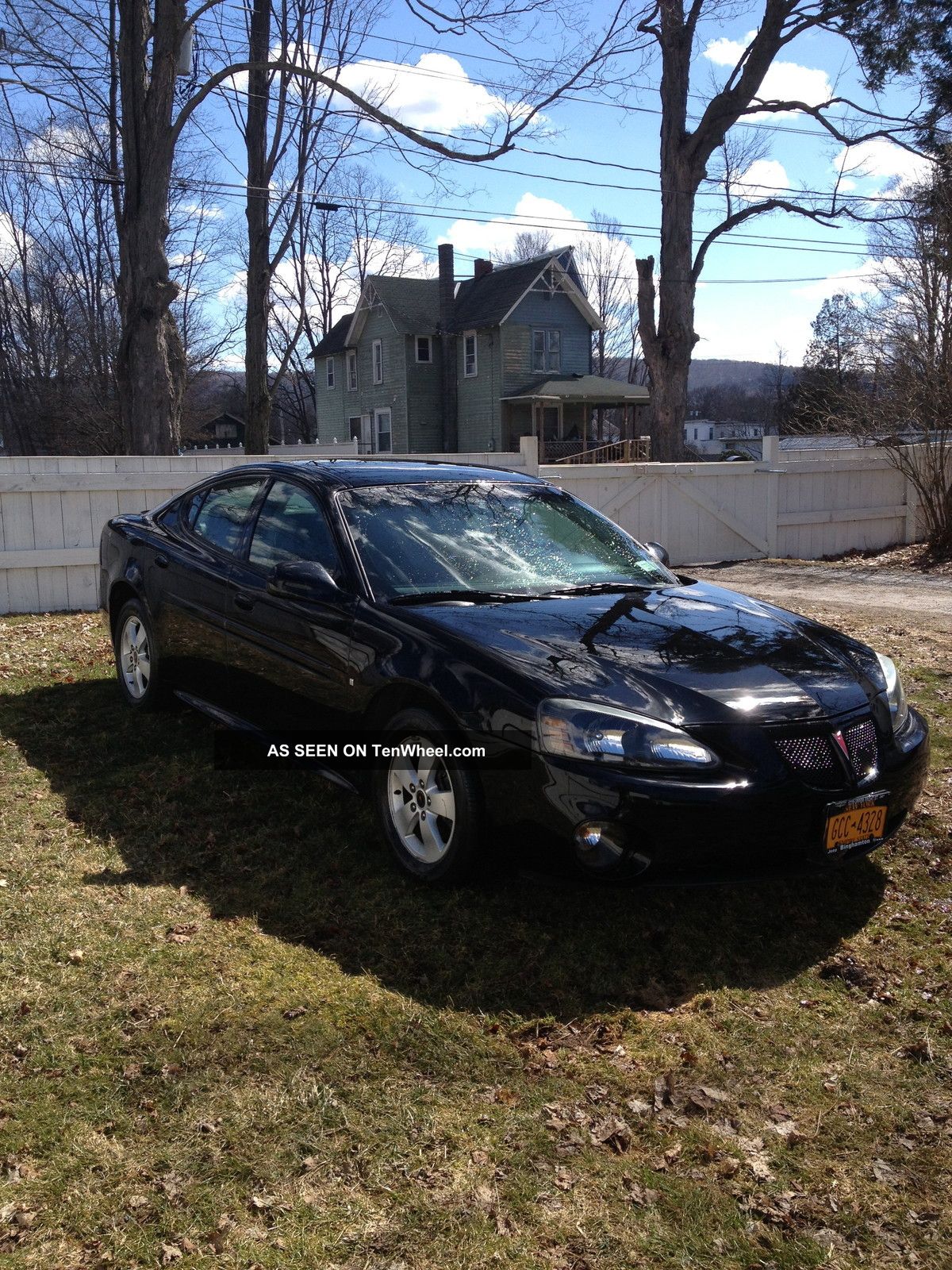 2006 Pontiac Grand Prix Base Sedan 4 - Door 3. 8l