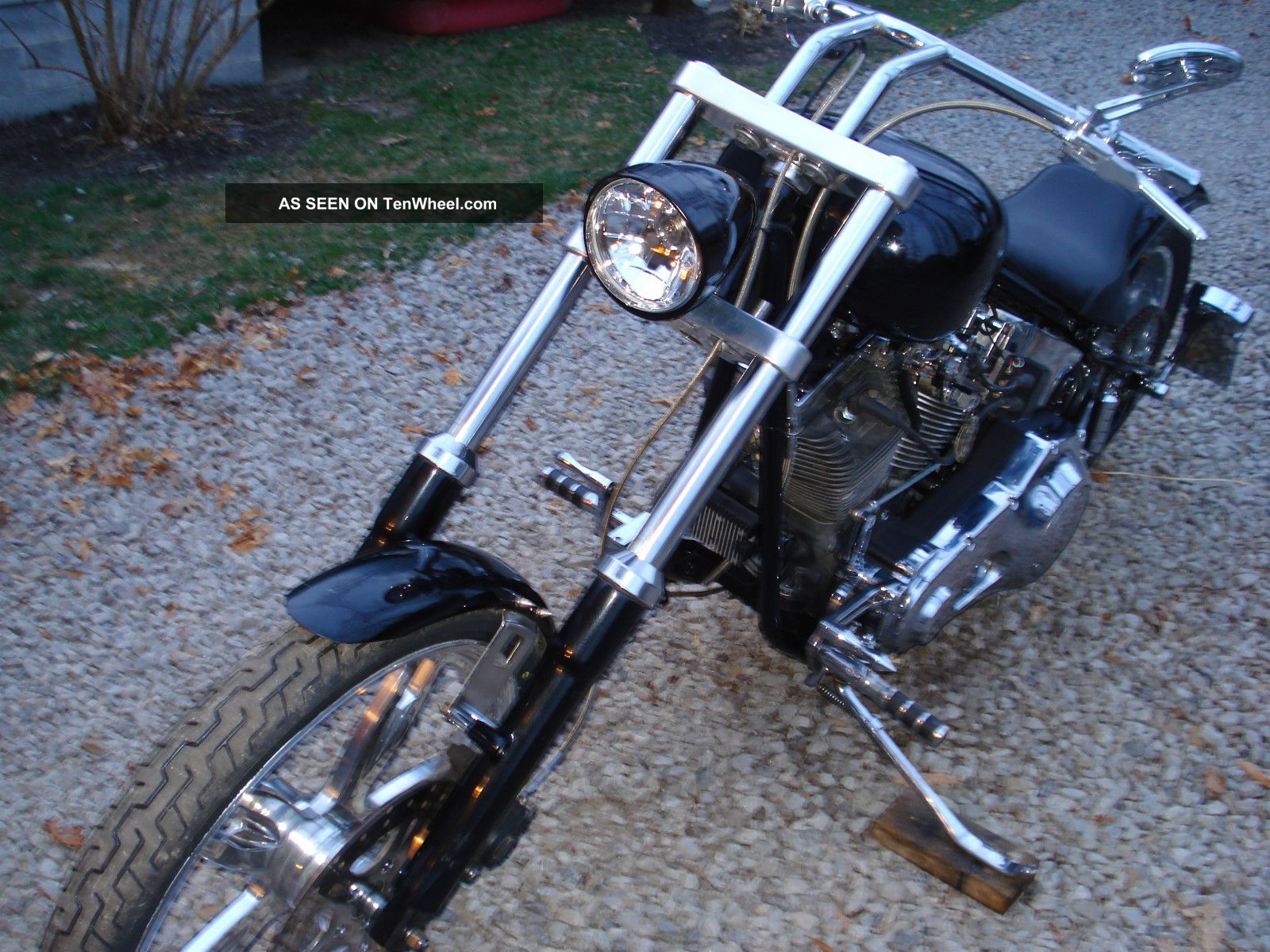 2003 Santee Custom 100in Rev Tech 4x4 6 Speed Softail Chopper