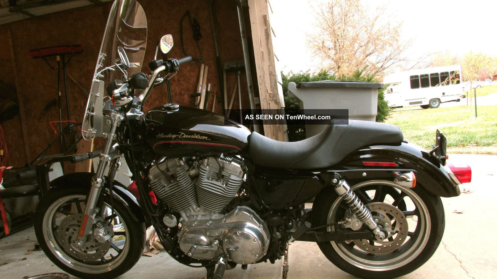 2011 Harley - Davidson Sportster, Sl 883, 19 " Windshield
