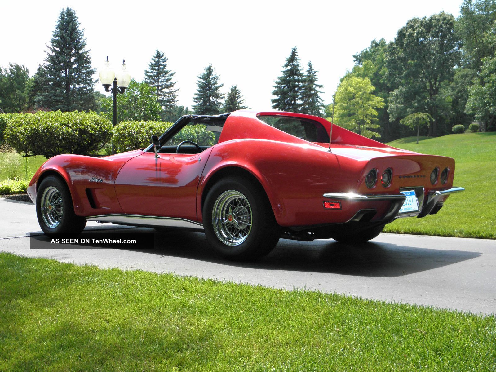 1973 Corvette Red Coupe
