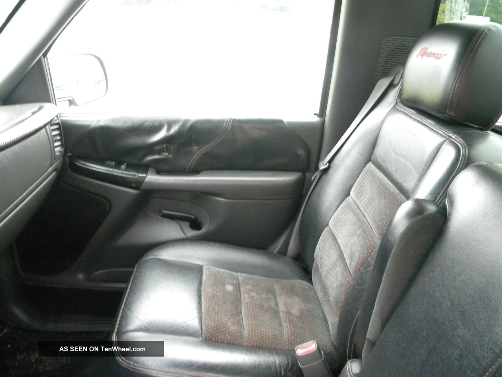 2004 Chevrolet Silverado Regency Rst Conversion 94k 5 Speed