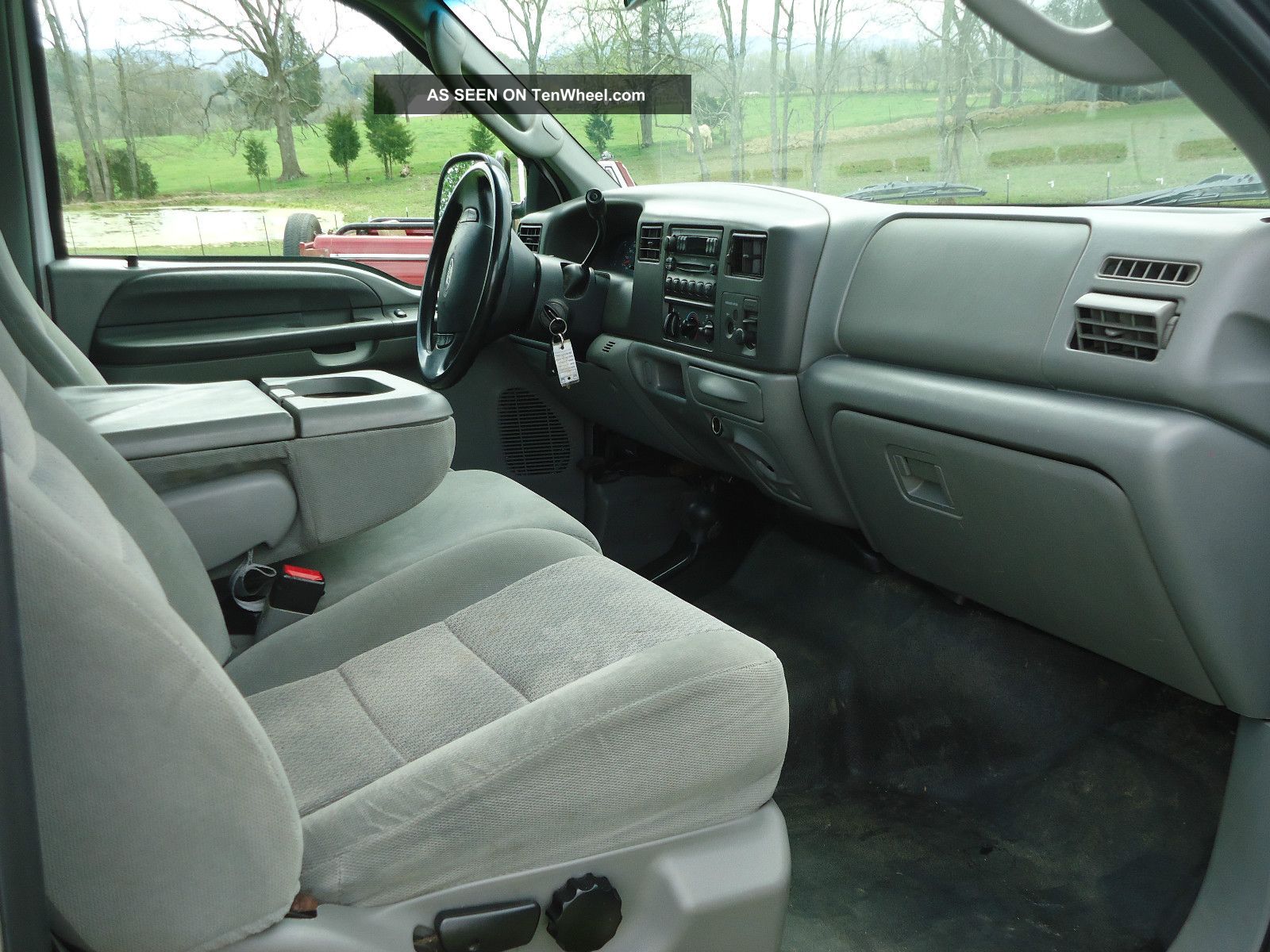 2004 Ford F - 350 Duty Powerstroke 4x4 Single Rear Wheel 8 ' Long Bed