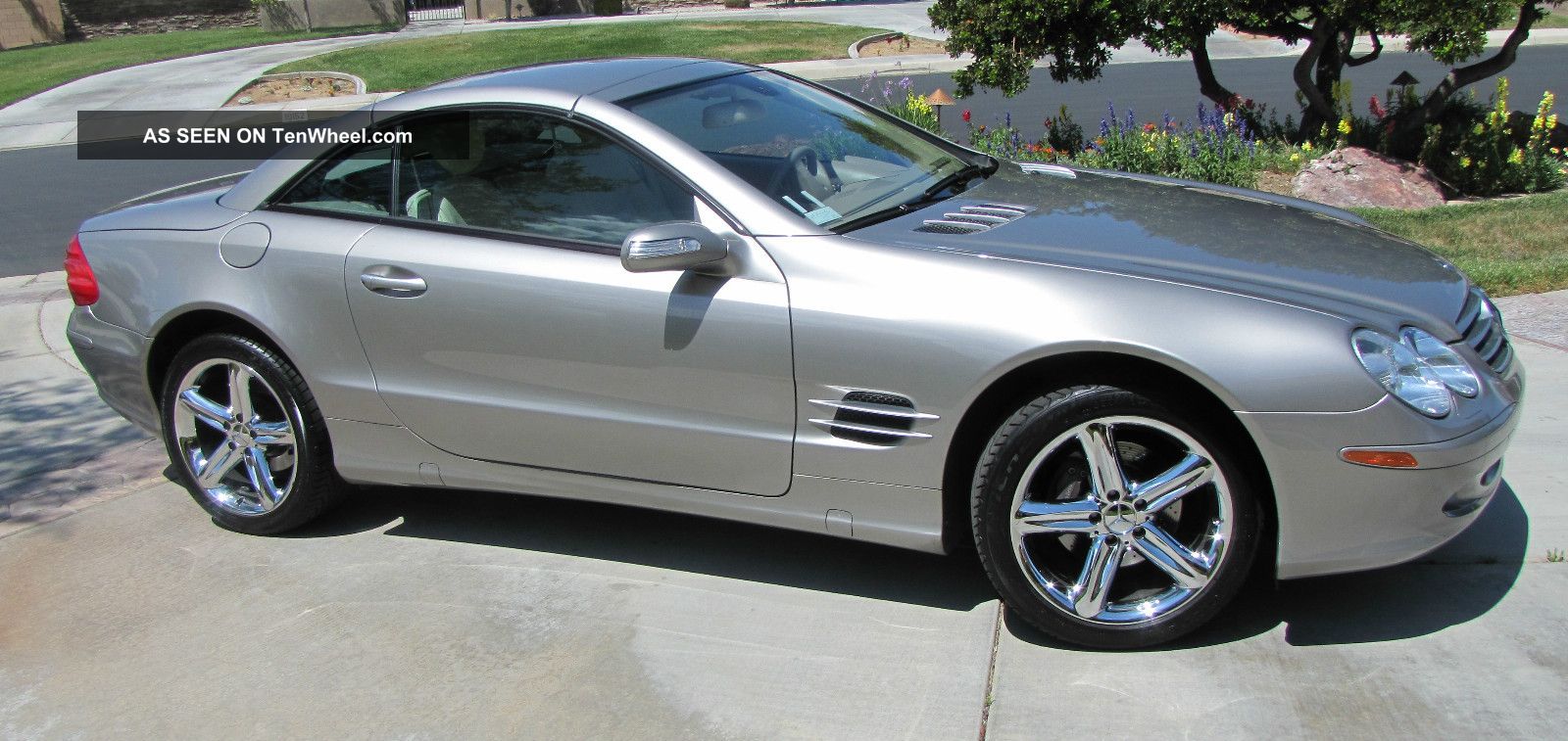 2005 Mercedes - Benz Sl500 Base Convertible 2 - Door 5. 0l
