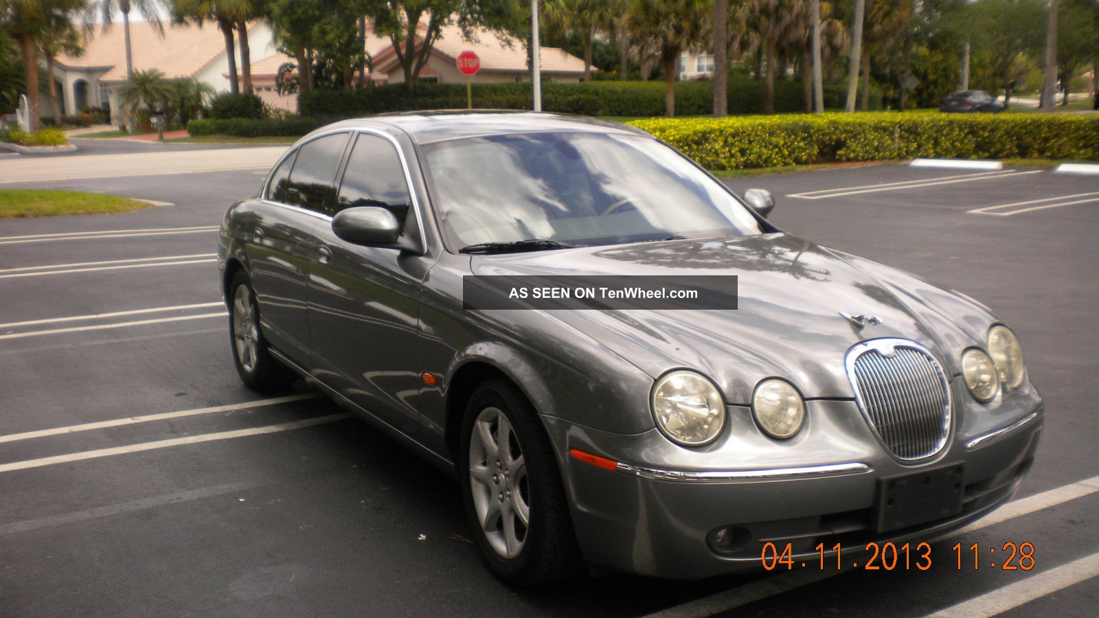 2005 Jaguar S - Type Sport Sedan 4 - Door 4. 2l
