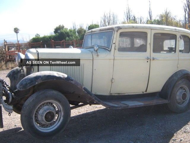 32 Ford 1932 Sedan, V8 Engine Rat Rod