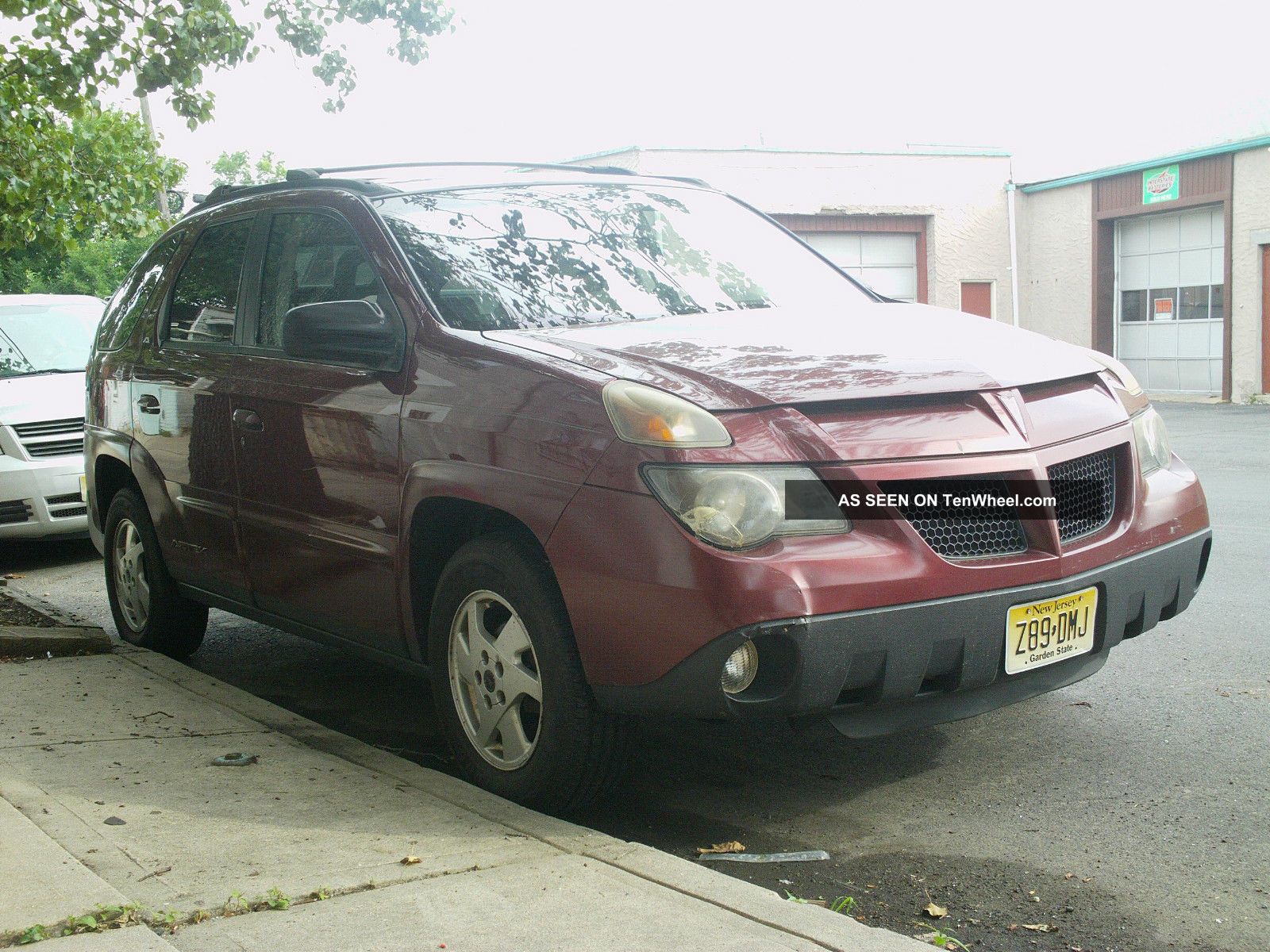 2002 Pontiac Aztek Base Sport Utility 4 - Door 3. 4l