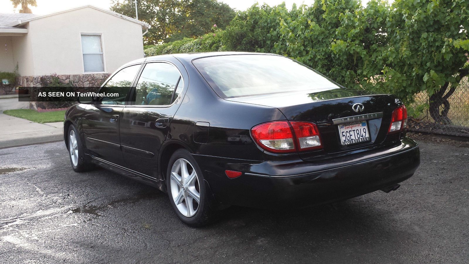 All Black 2004 Infiniti I 35