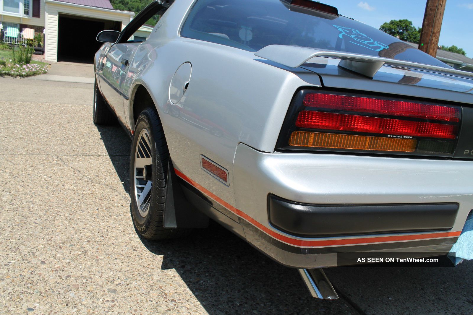 1986 Pontiac Firebird Base Coupe 2 - Door 5. 0l