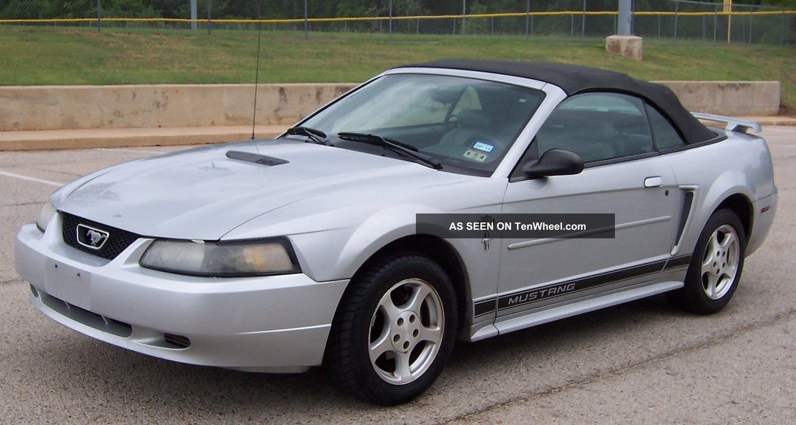 2002 Ford Mustang Lx Convertible - Loaded