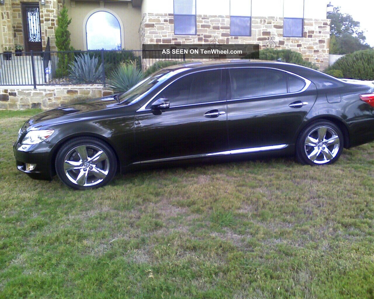 2010 Lexus Ls460l Sedan 4 - Door 4. 6l Purchased With 3yr / 100k
