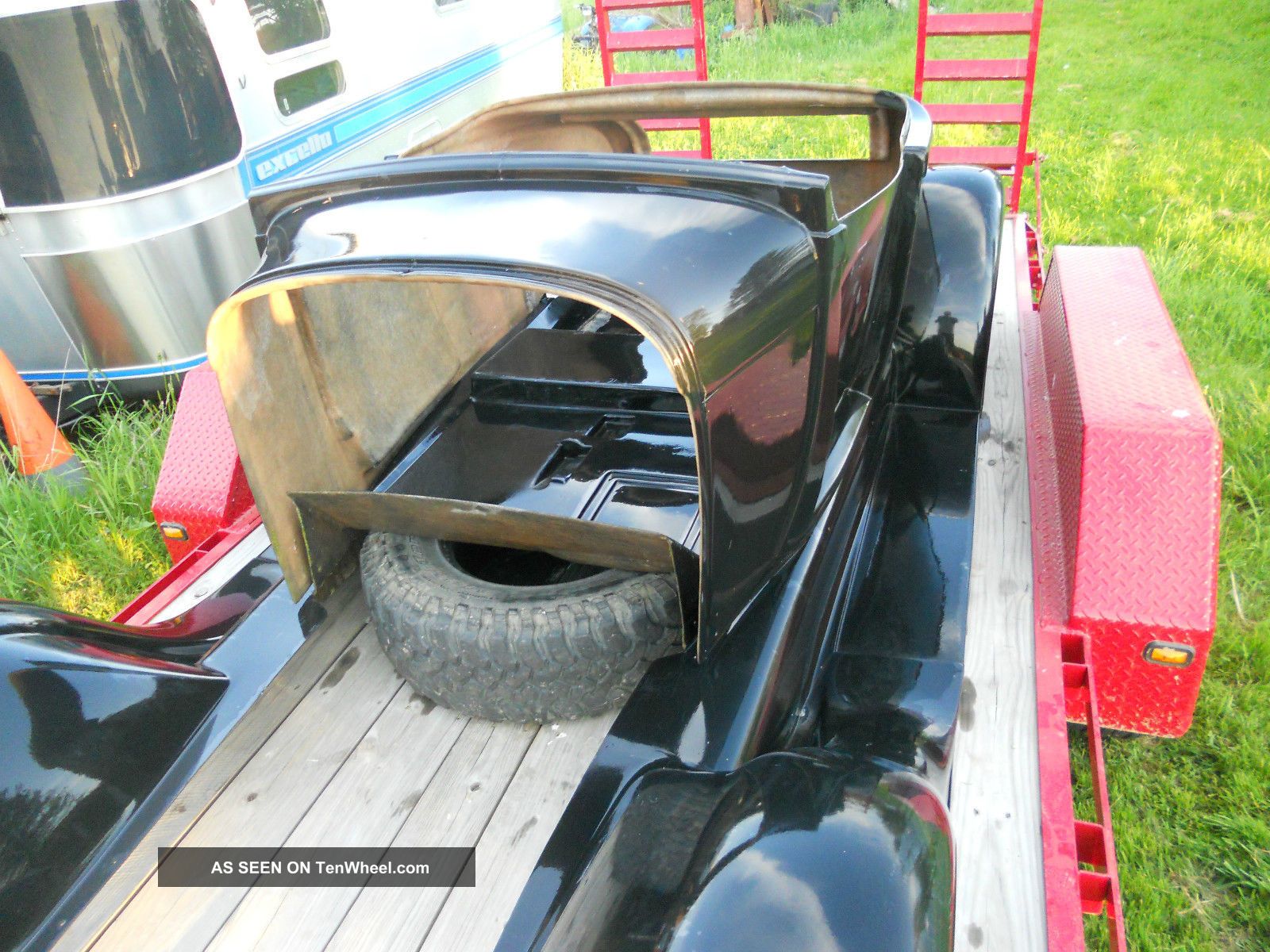1929 Ford Model A Roadster Fiberglass Body