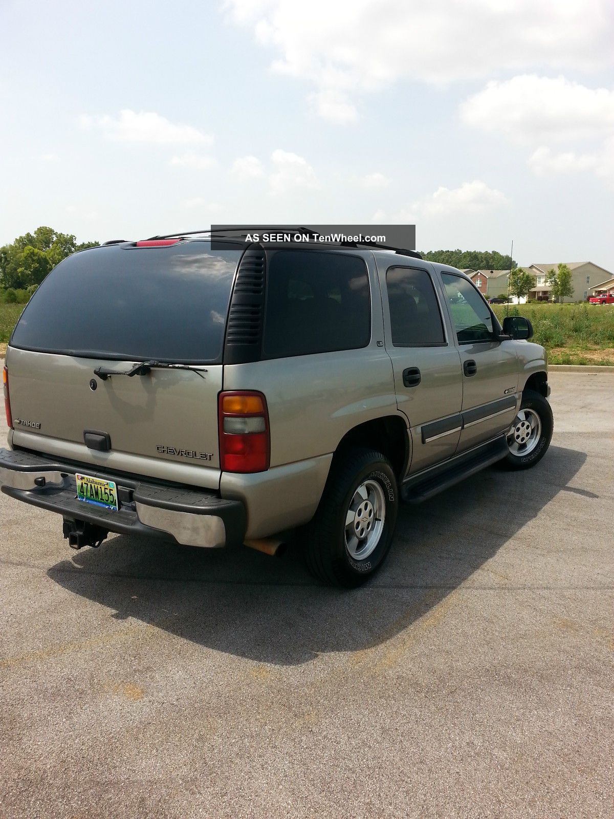 2002 Chevrolet Tahoe Ls Sport Utility 4 - Door 5. 3l Very, And Dependable